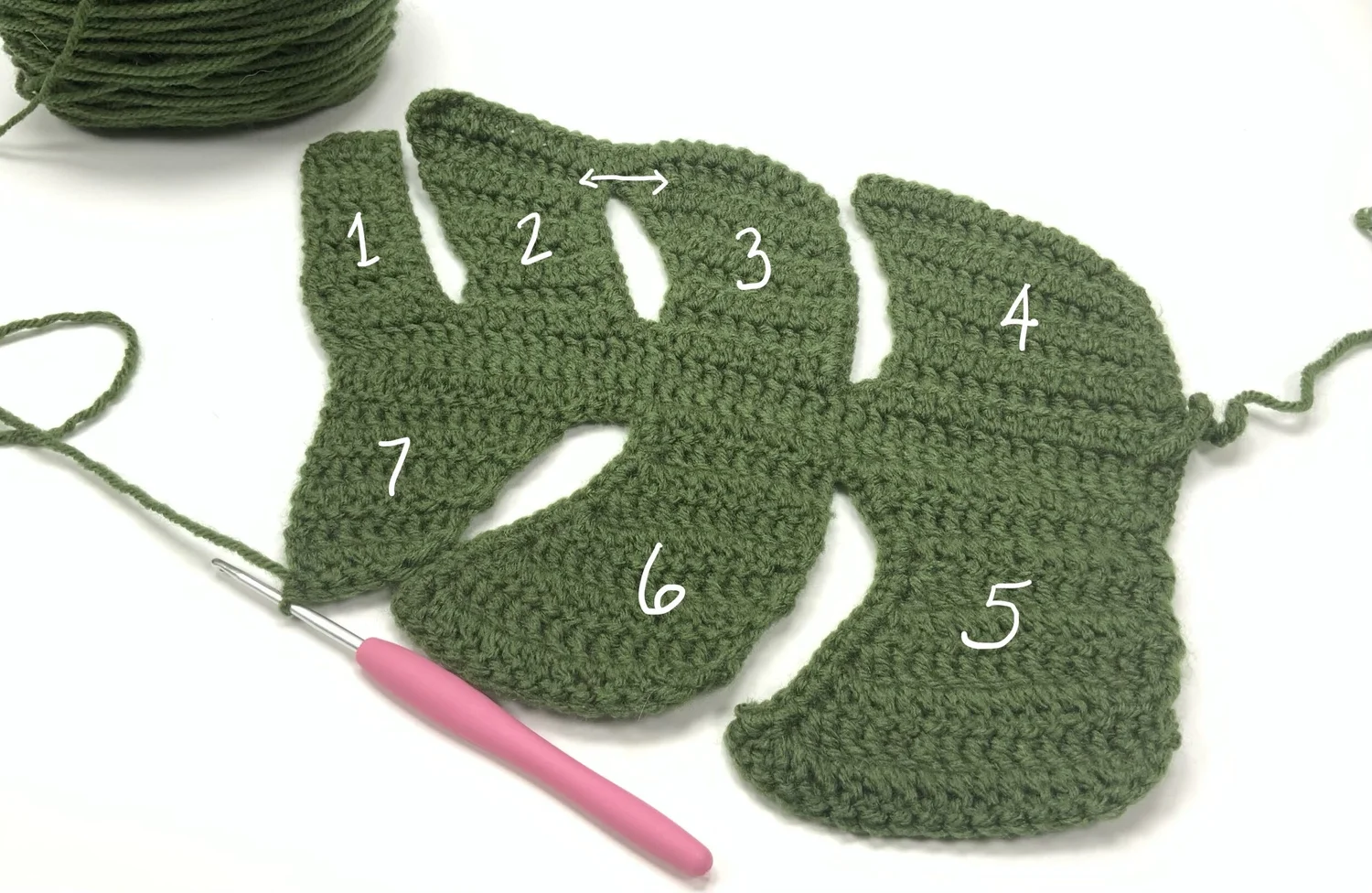 Crochet Monstera Leaf | Free Pattern