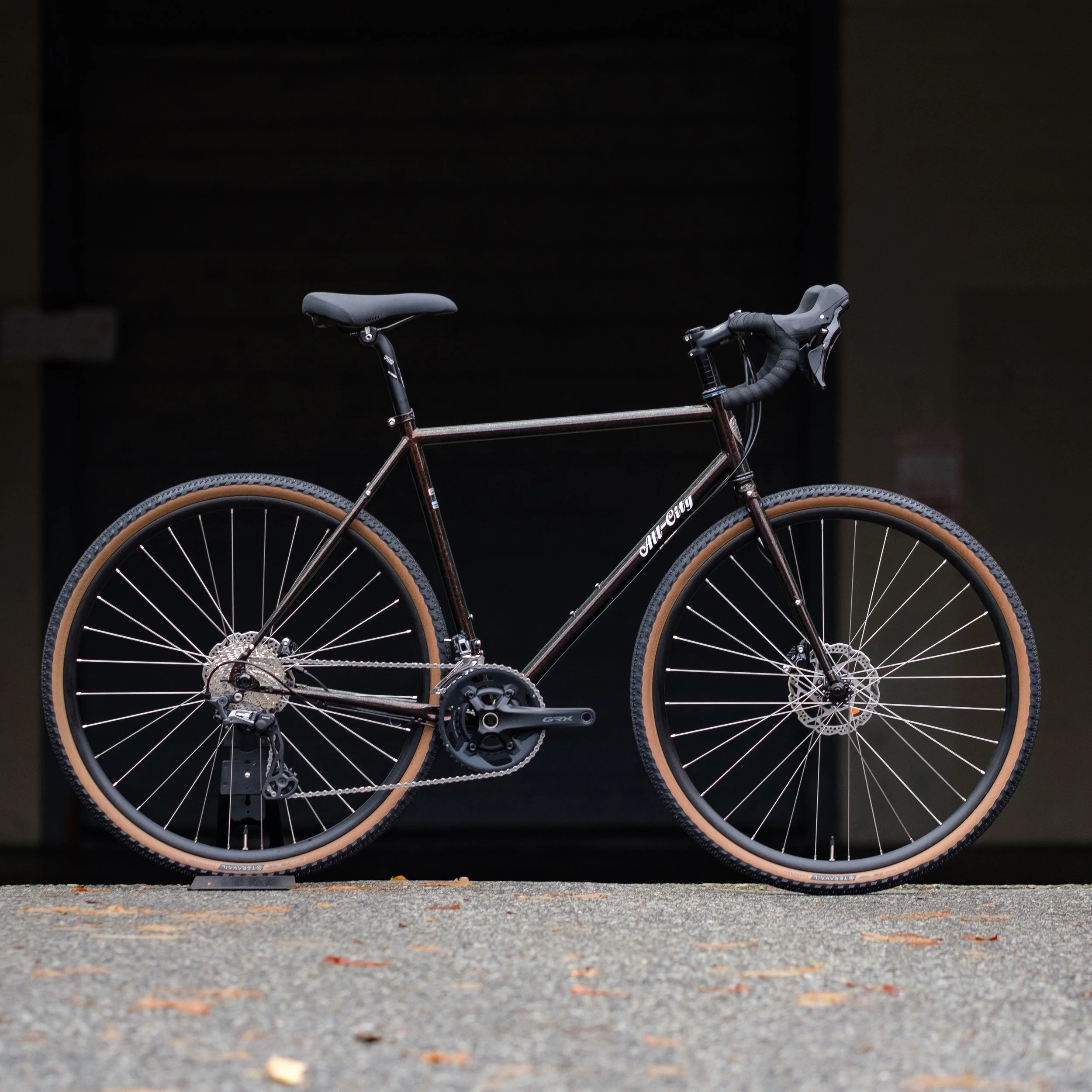Build Gallery — Kissing Crows Cyclery