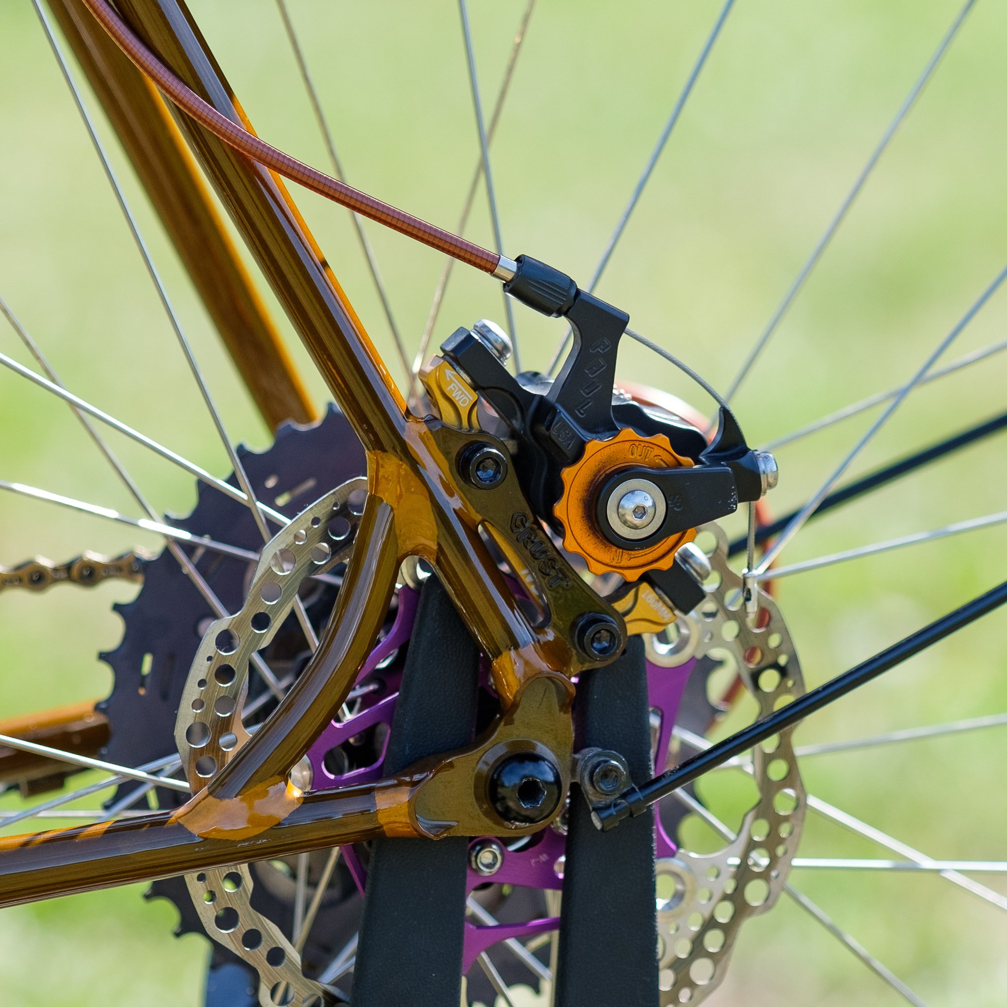 Ari's Crust Lightning Bolt (M) — Kissing Crows Cyclery