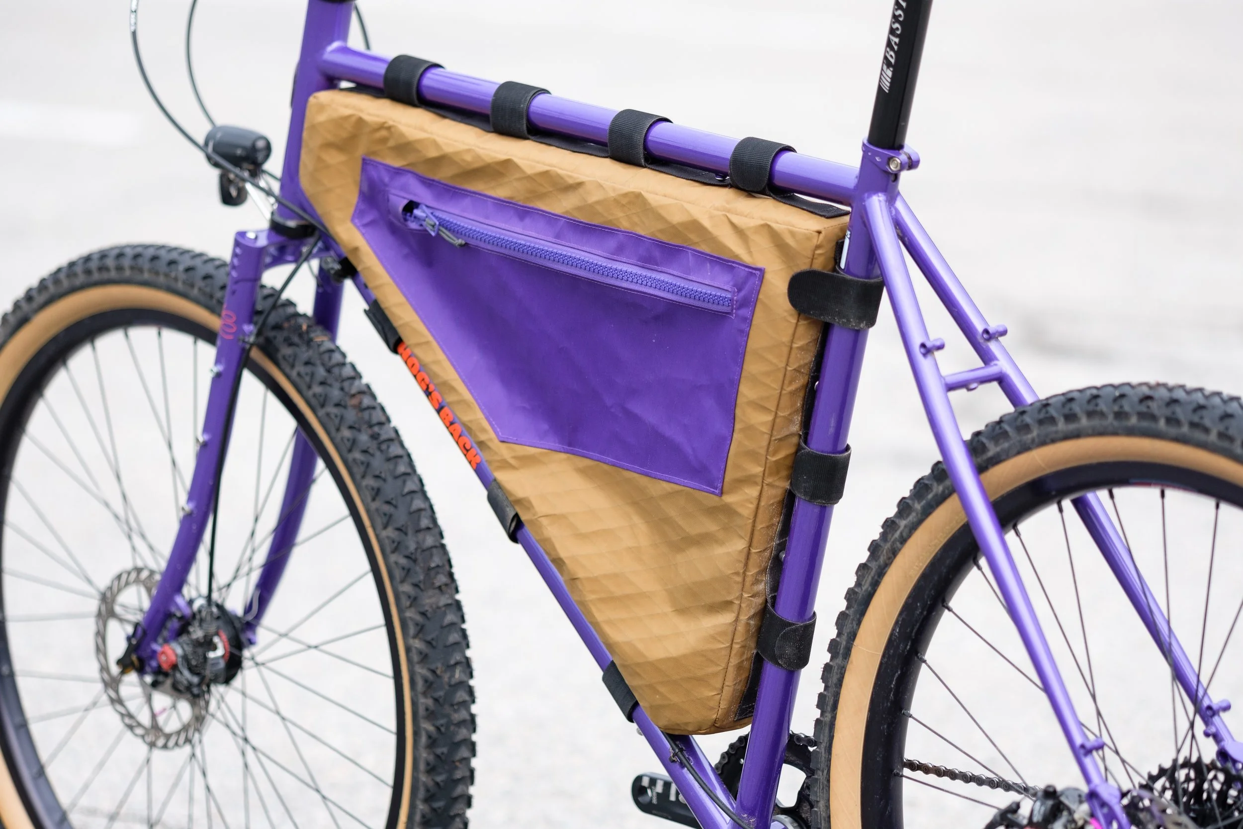 Bassi Hog's Back - Bikepacking.com Review Edition (58cm) — Kissing ...