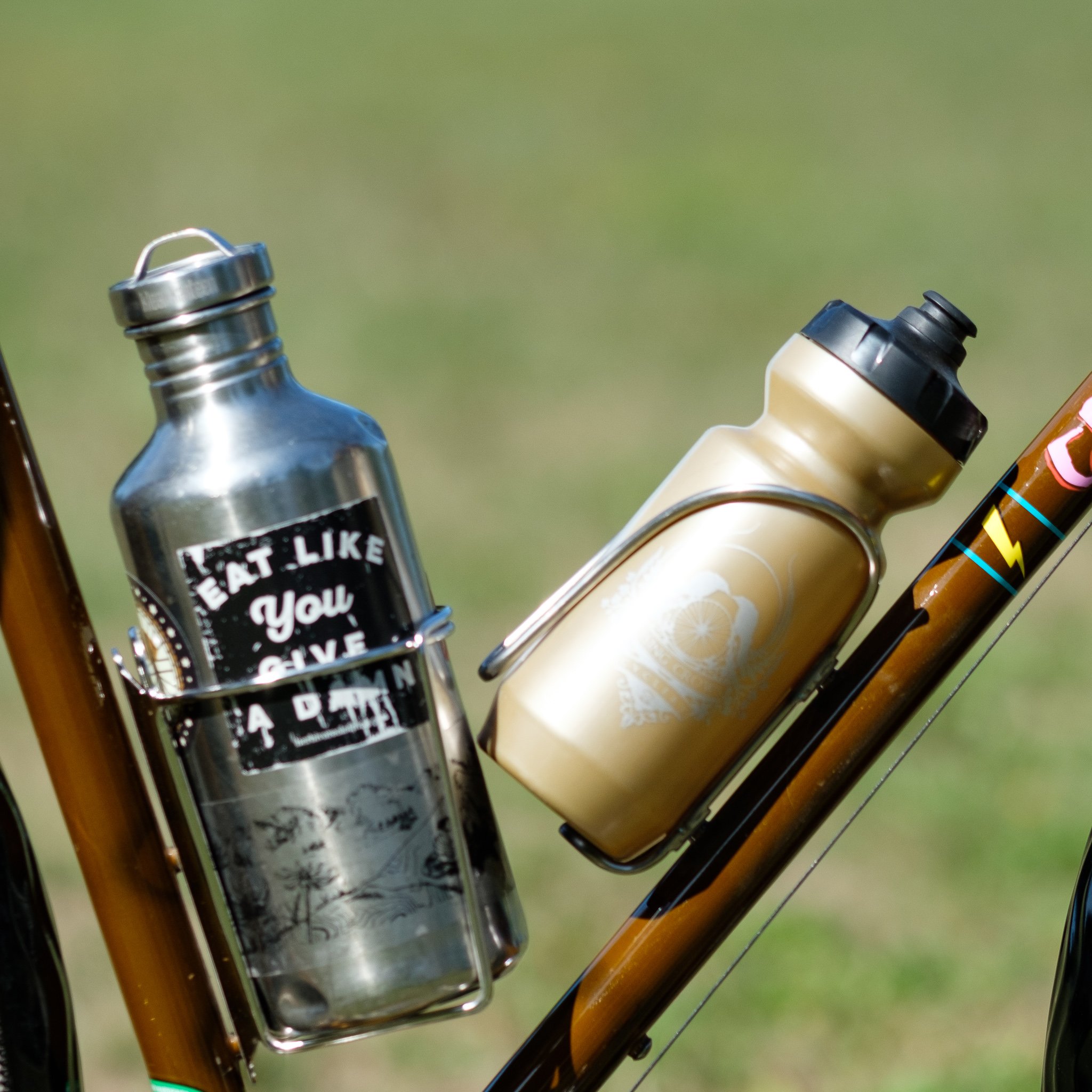 Ari's Crust Lightning Bolt (M) — Kissing Crows Cyclery