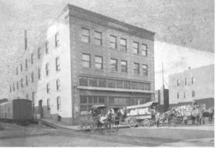 Palmer Candy Company — Sioux City Public Museum