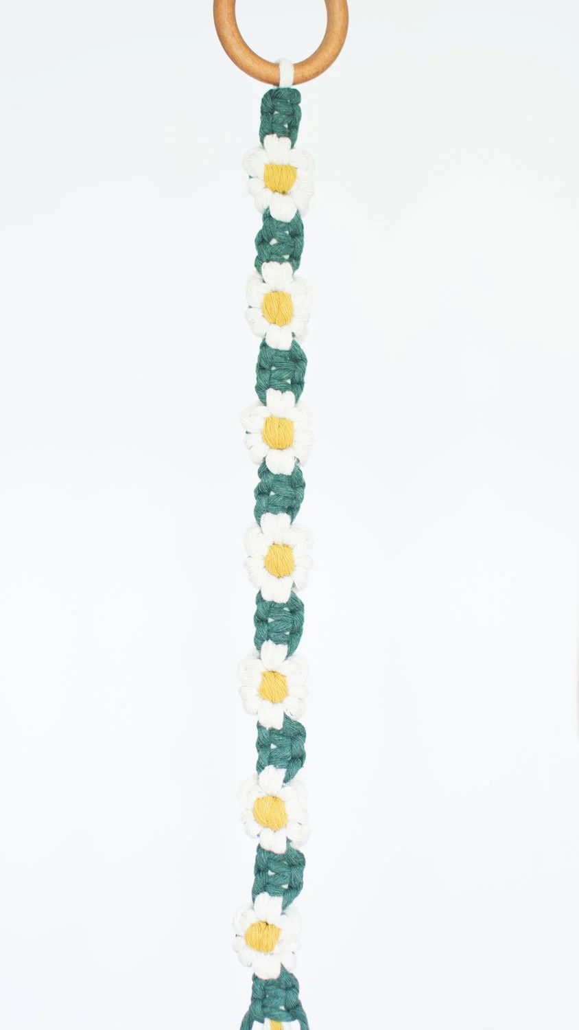 DIY Daisy Chain Macrame Plant Hanger (Tutorial) — That Knot Place