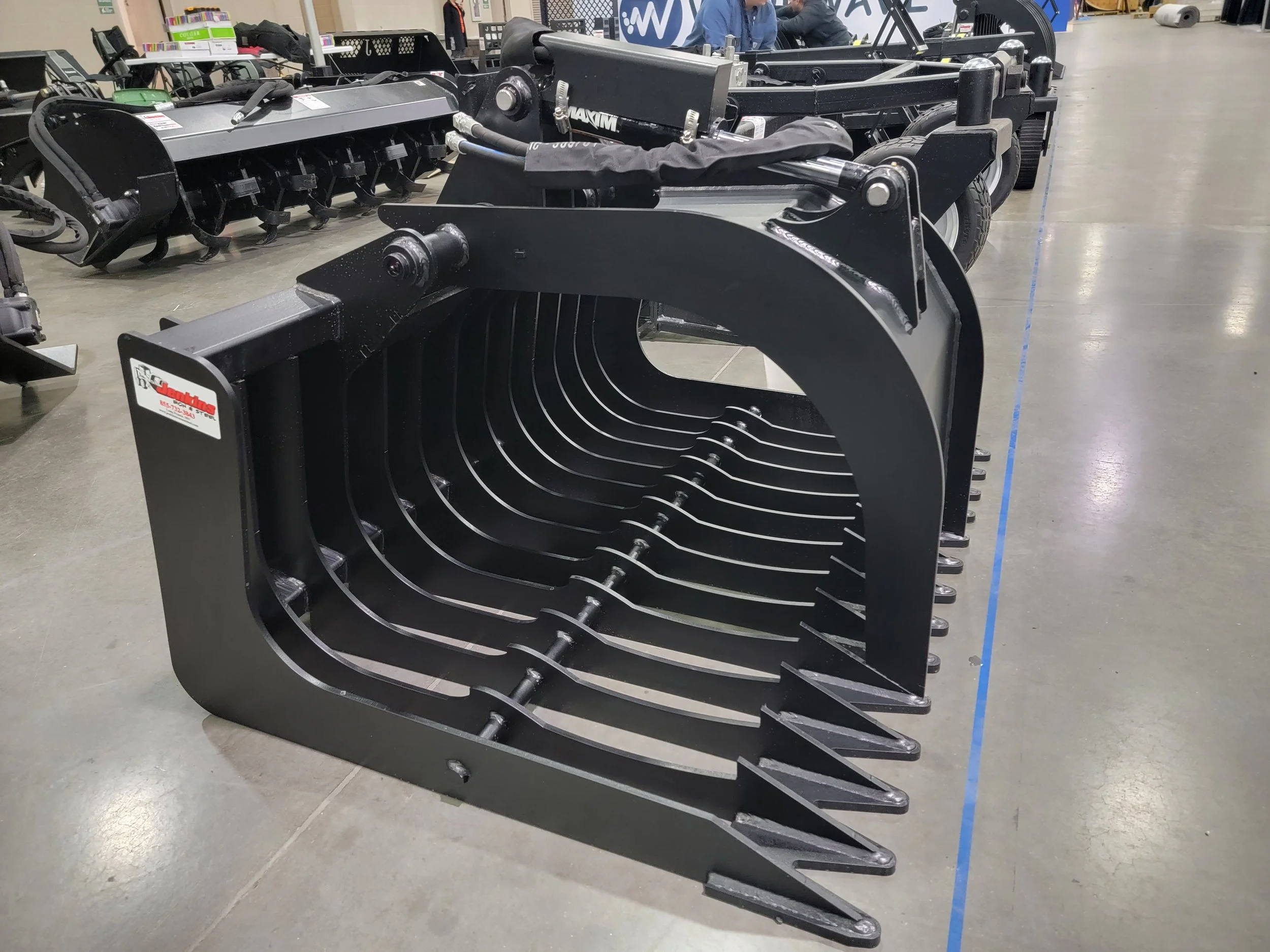 Jenkins Mini Brush Grapple (48") — NH Skid Steer Attachments