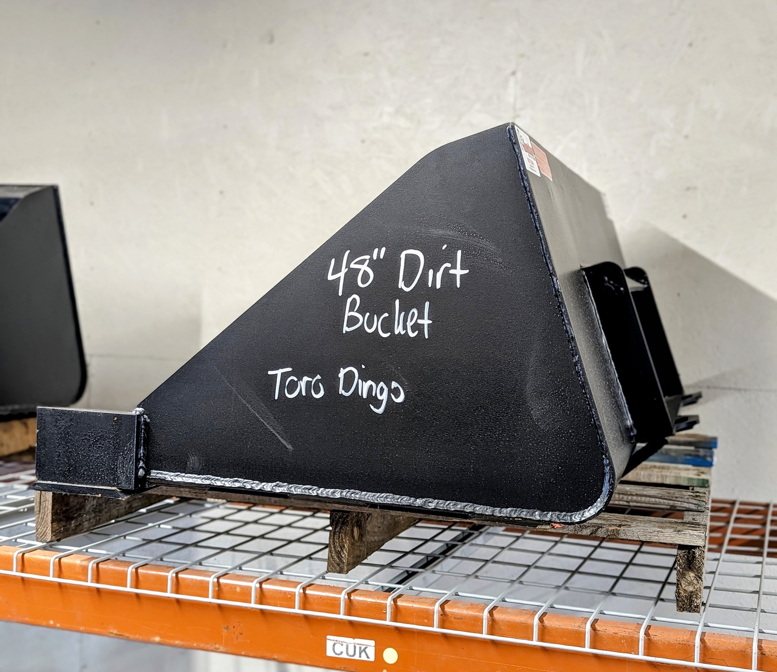 Jenkins Mini Low Profile Dirt Bucket (36" or 48") — NH Skid Steer ...