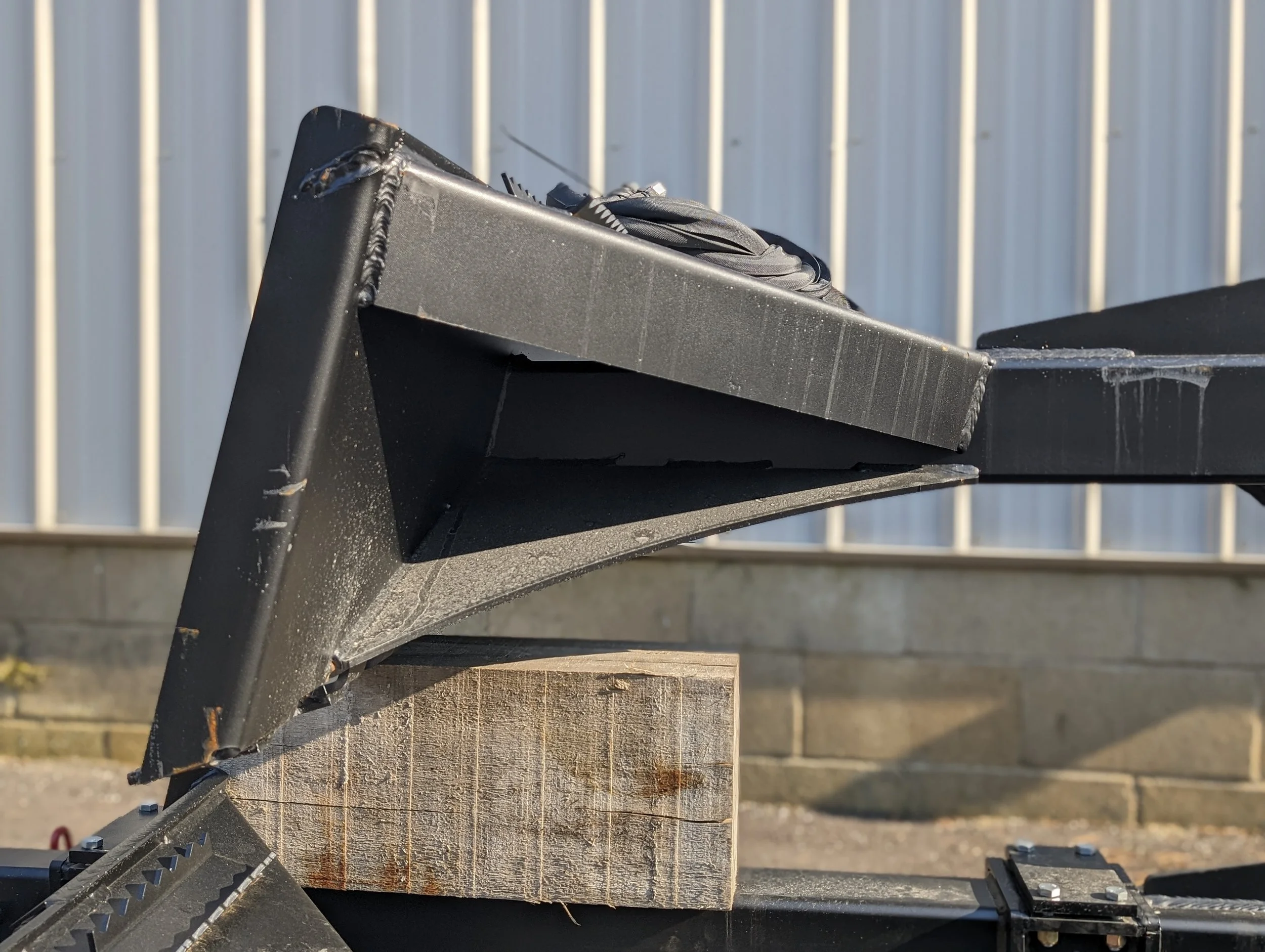 Jenkins Extendable Boom — NH Skid Steer Attachments