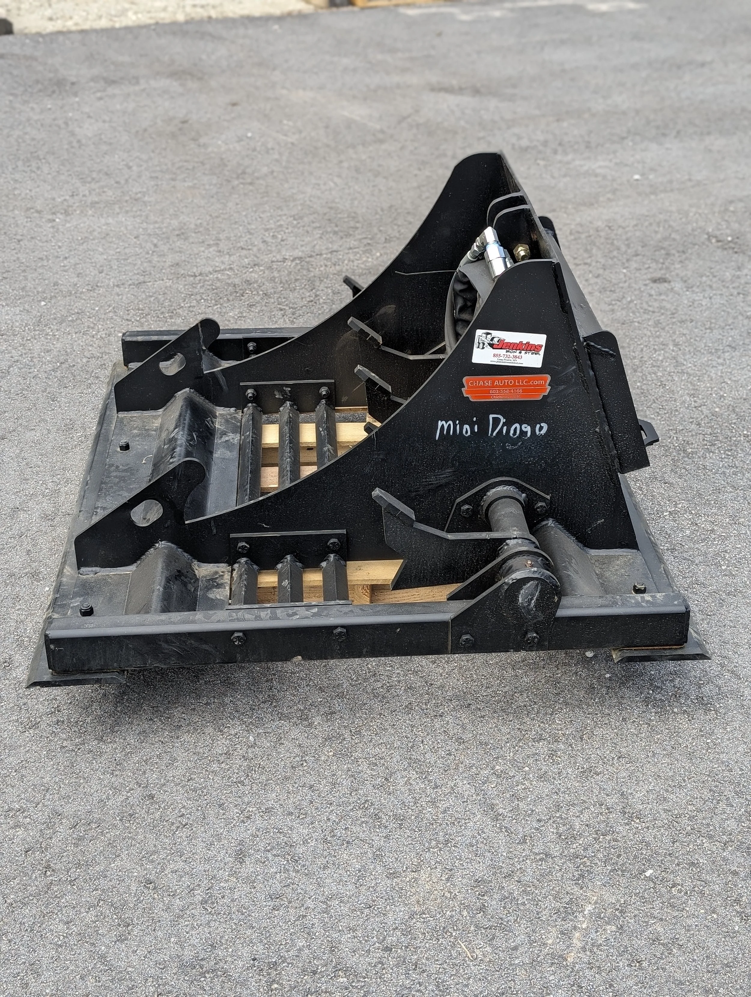 Jenkins Mini Land Leveler w/ Hydraulic Scarifying Teeth (48") — NH Skid ...