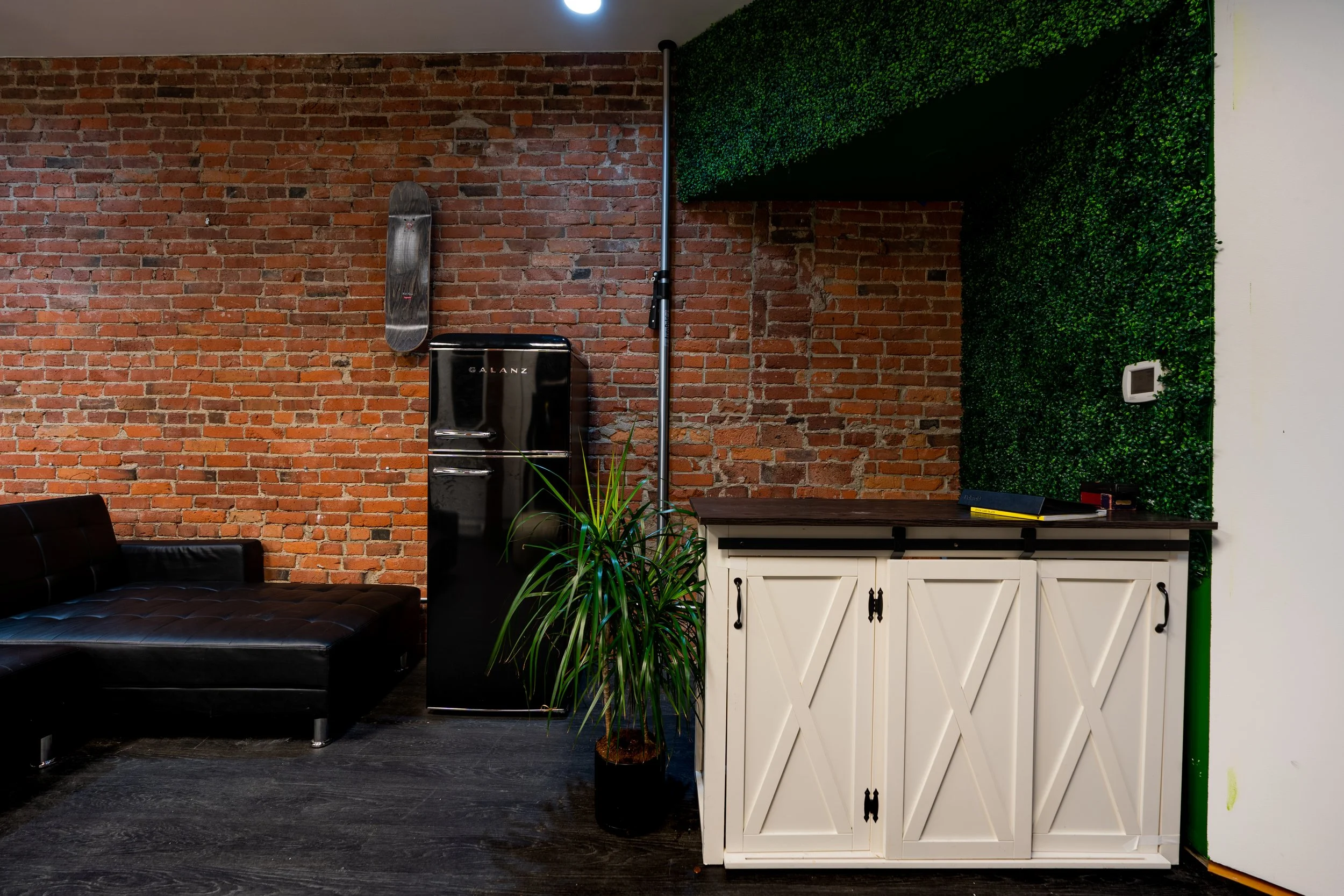 Kolors Studios