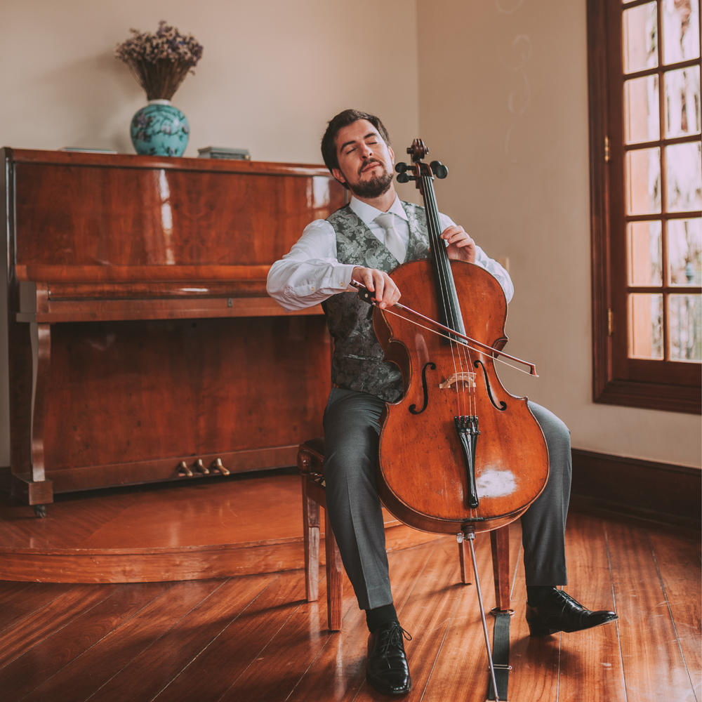 Online Cello Lessons — Ilia Laporev, cellist