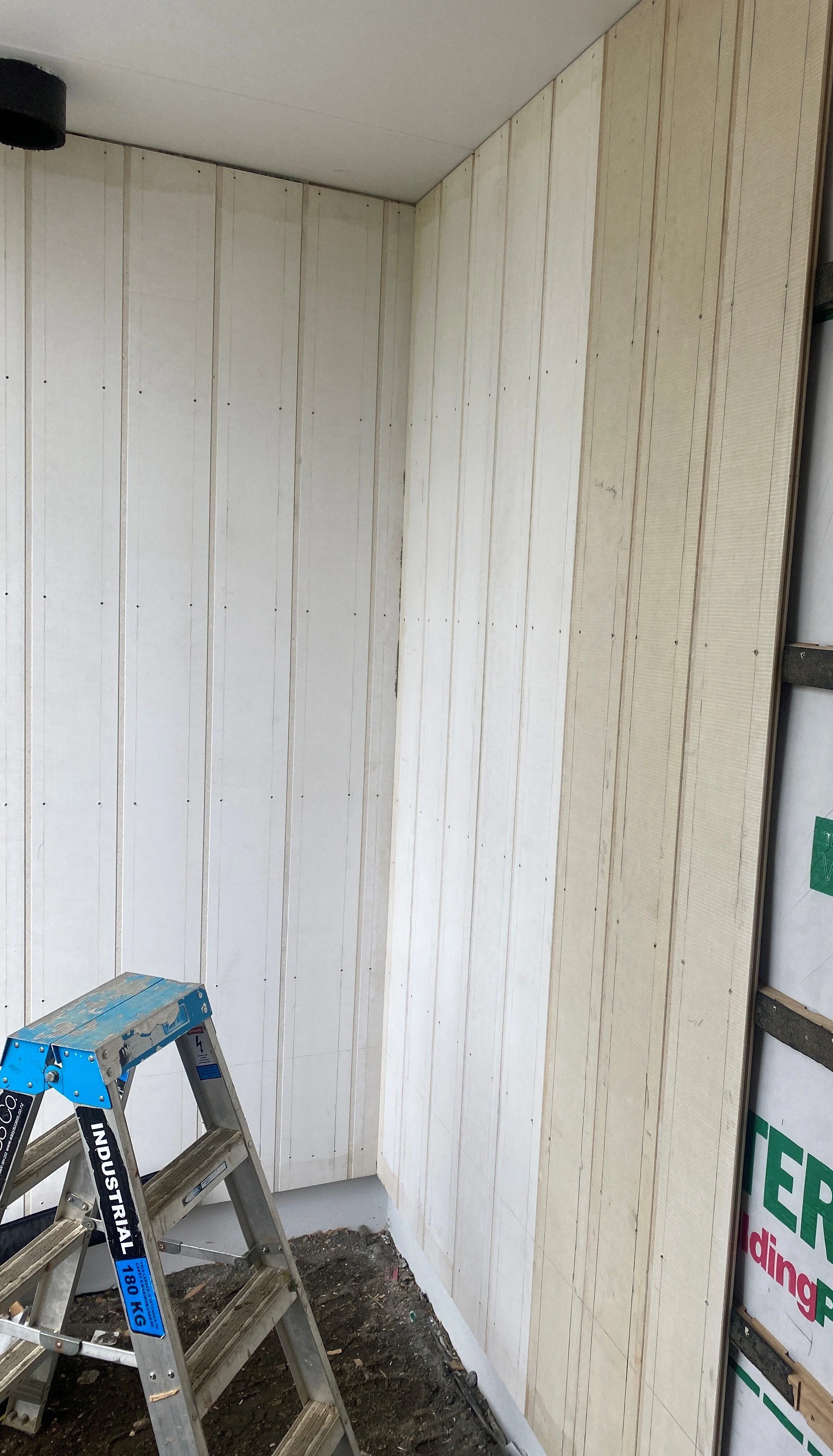 Magnum Board — McCormacks Australia