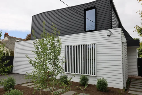 Magnum Board — McCormacks Australia