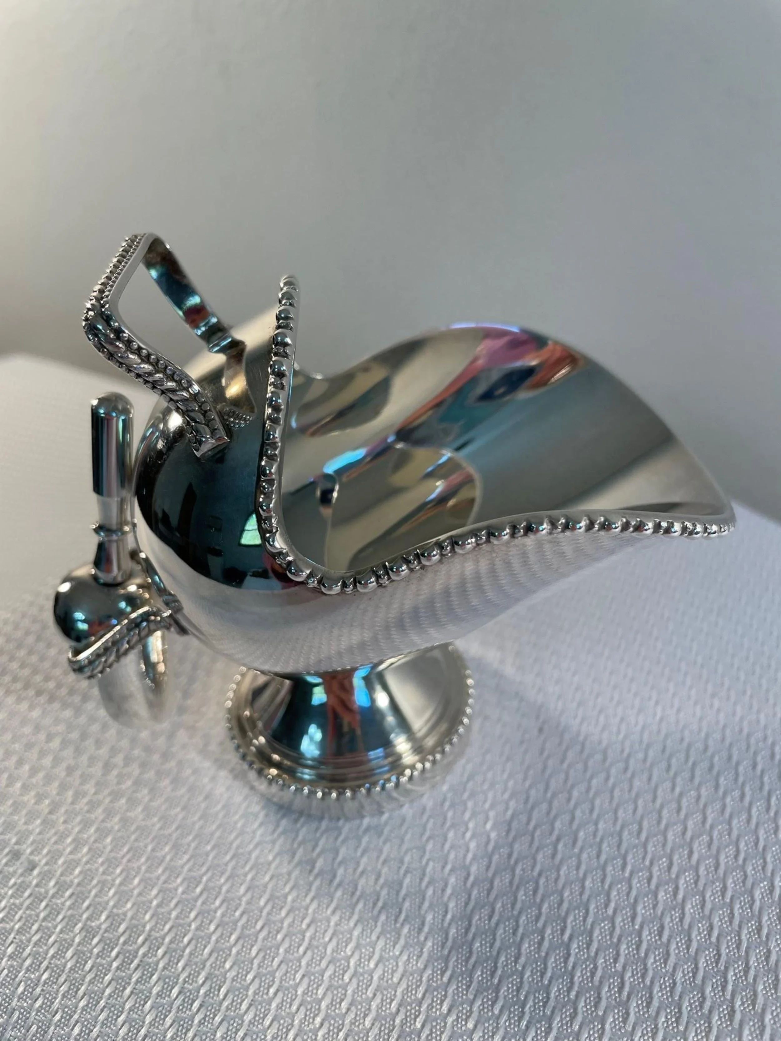 Mid 20th Century Large Vintage Italian Roses Majolica Vase — Sunset ...