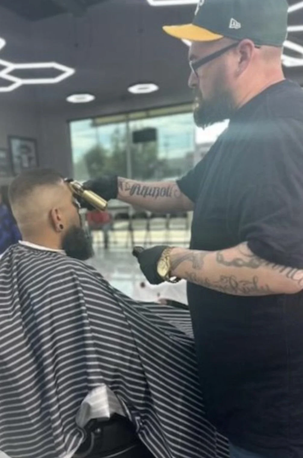 fineline san antonio — FINELINE BARBERSHOP