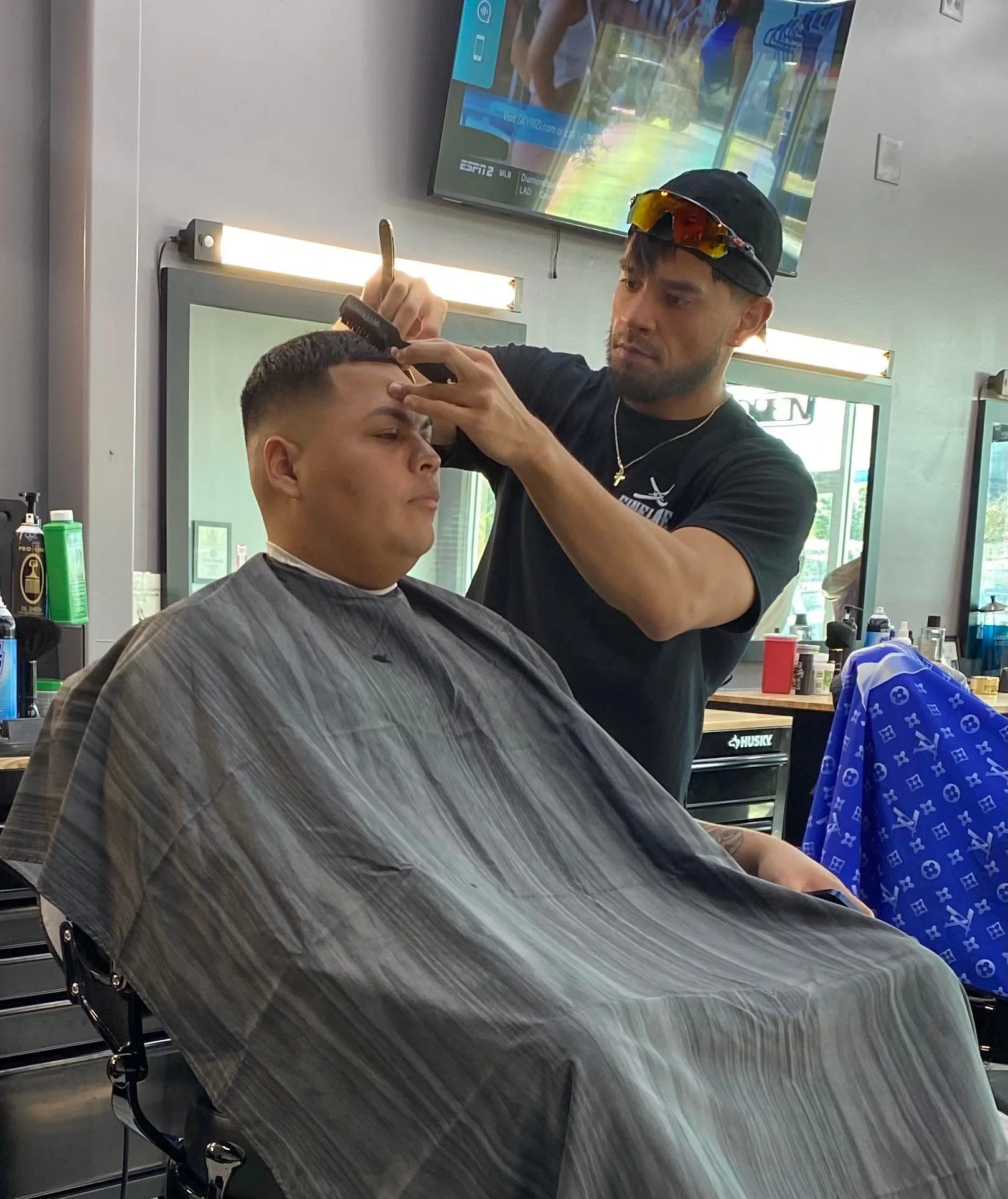 fineline san antonio — FINELINE BARBERSHOP