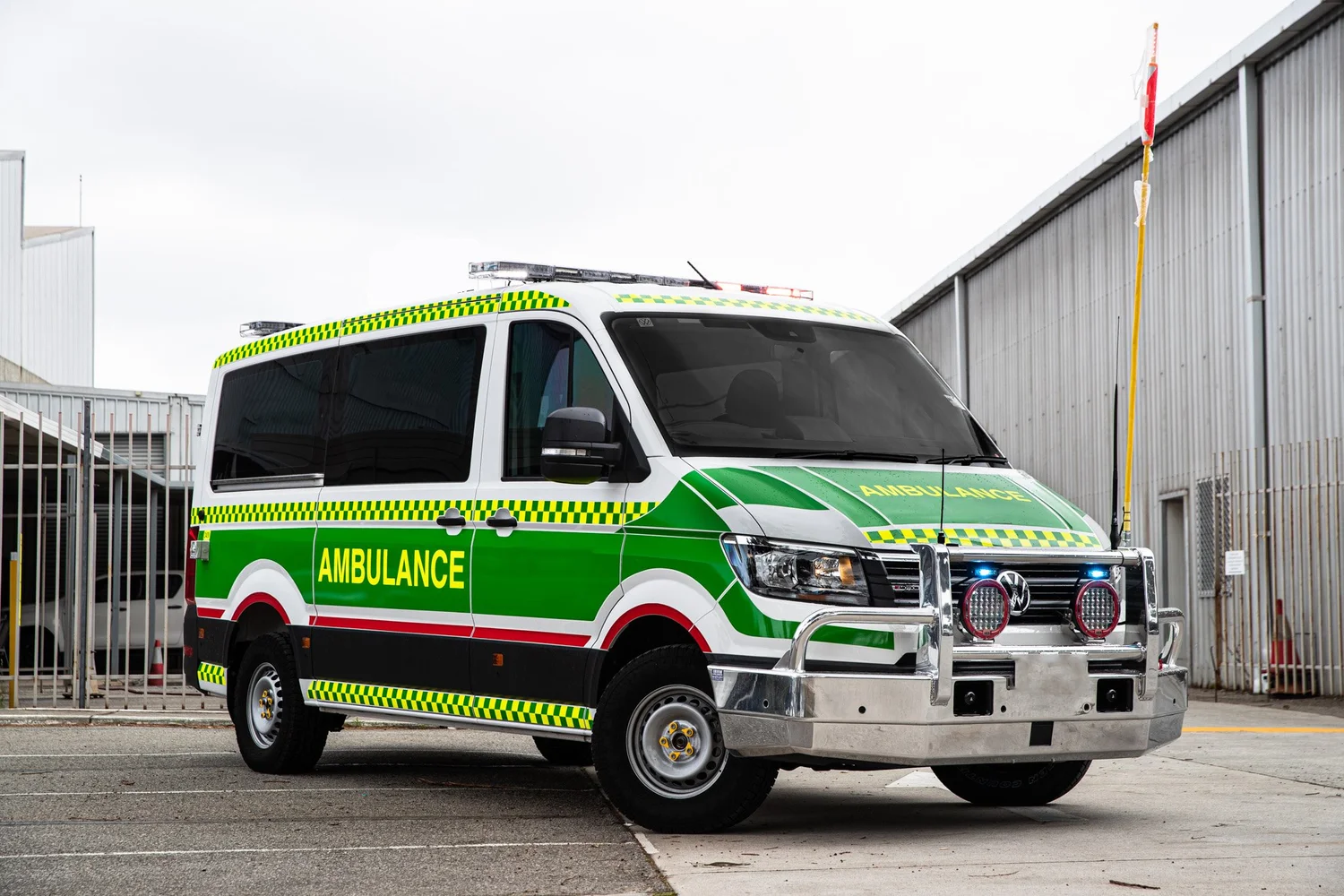 4WD Ambulances & Mine, Site and Industry Emergency Response Vehicles ...