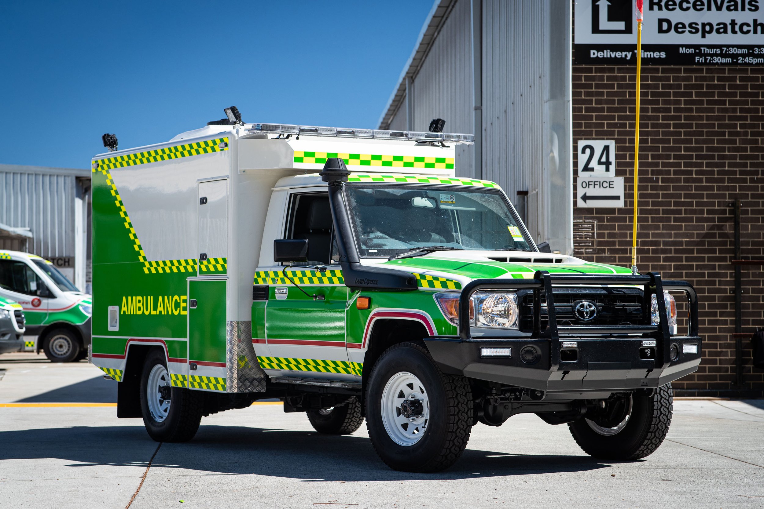 4WD Ambulances & Mine, Site and Industry Emergency Response Vehicles ...