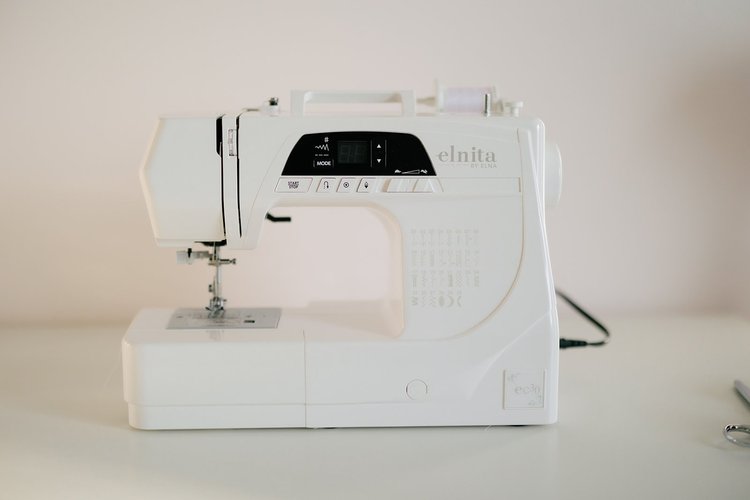 Choosing a Sewing Machine — The Common Thread Studio