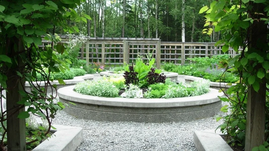 Gardens & Trails — Alaska Botanical Garden