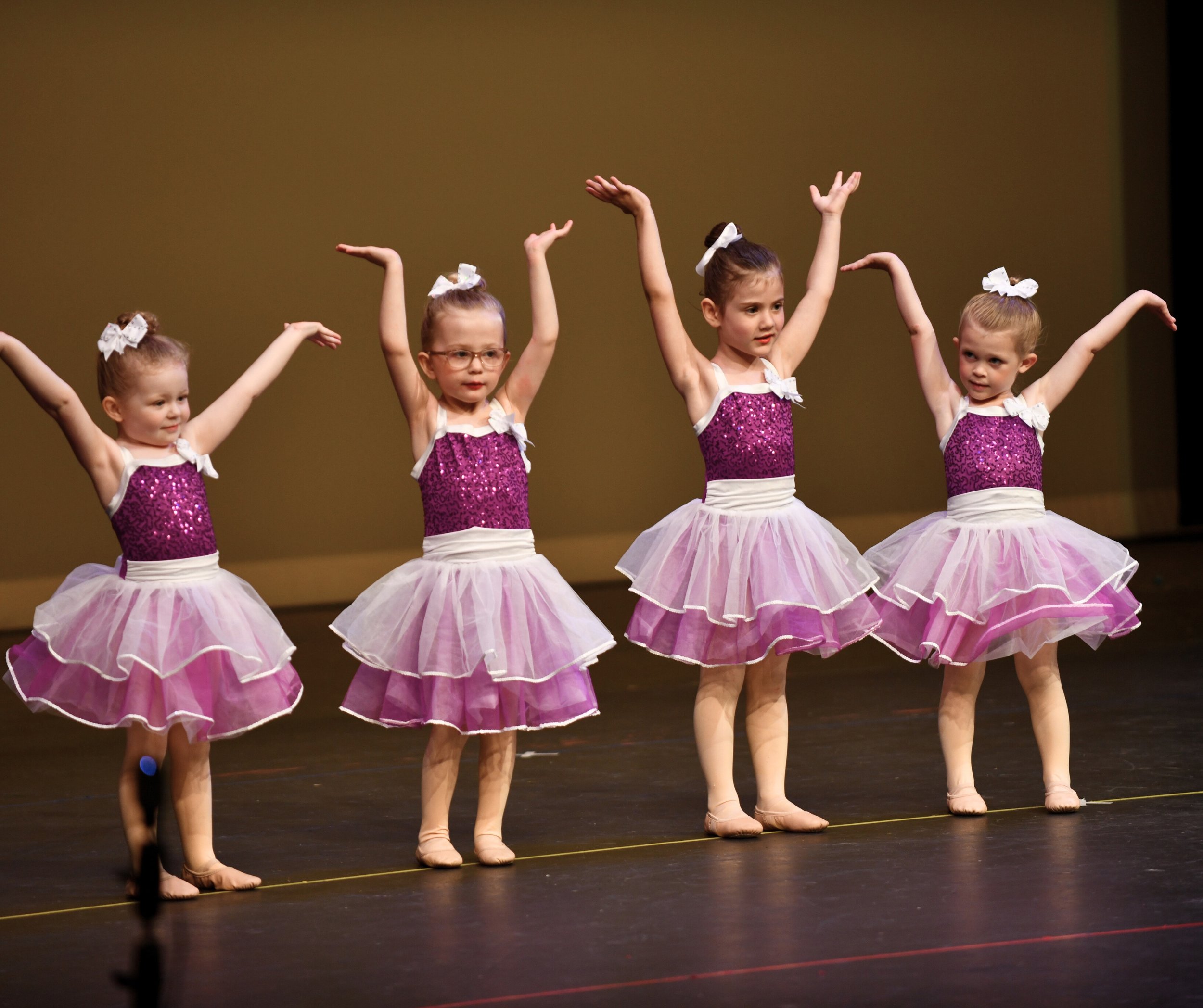 Ages 6 & Under - Dance Classes