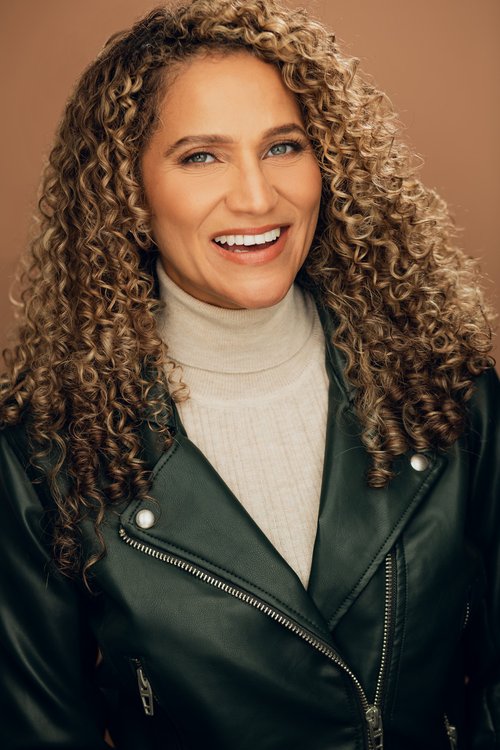 Talia Thiesfield: Actor & Coach