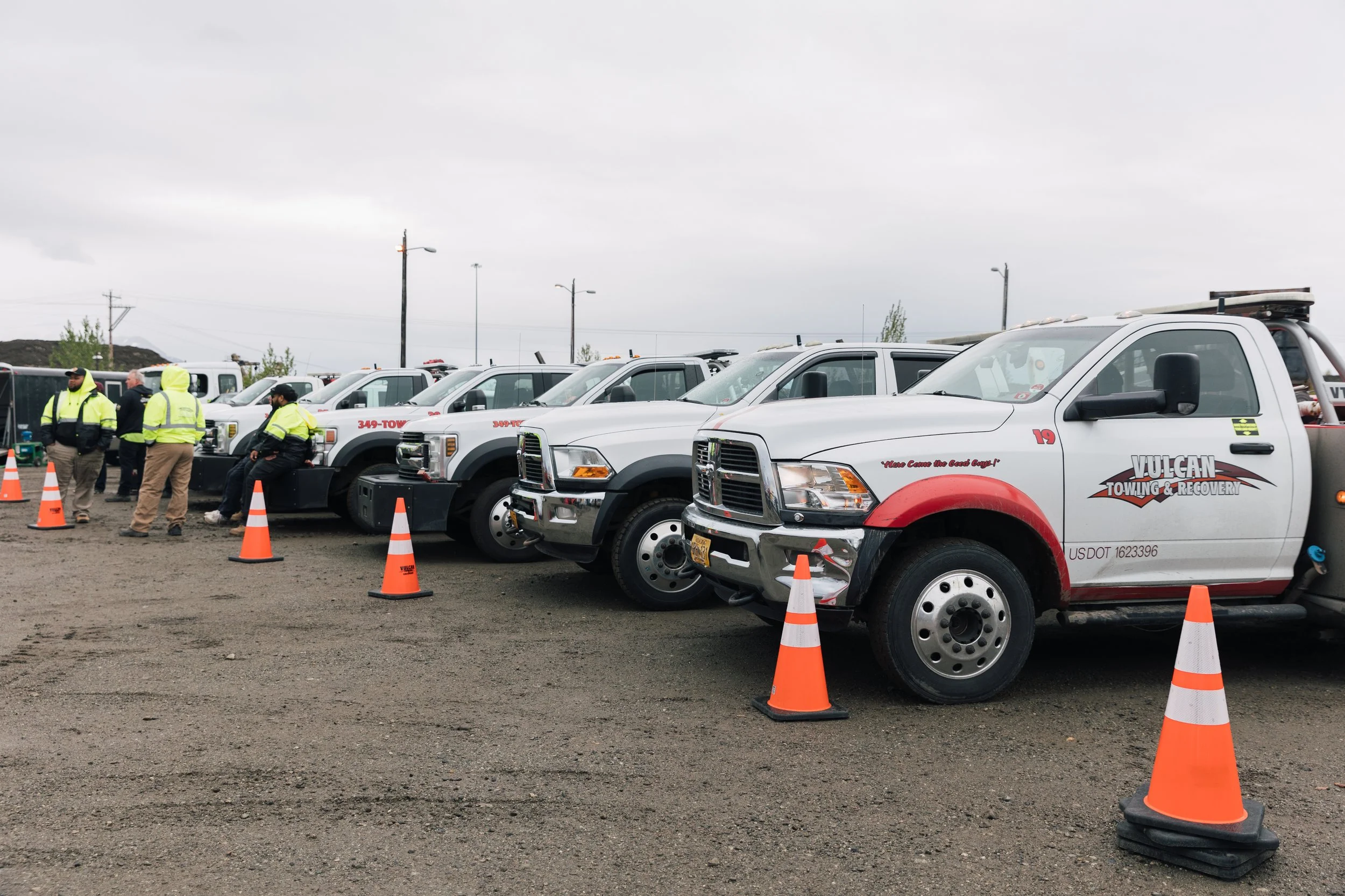 The Role of Pilot Vehicles in Heavy Haul — Vulcan Towing