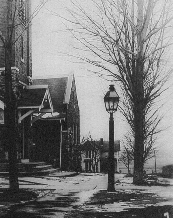 The First Street Lights — Center Point Community Historical Society