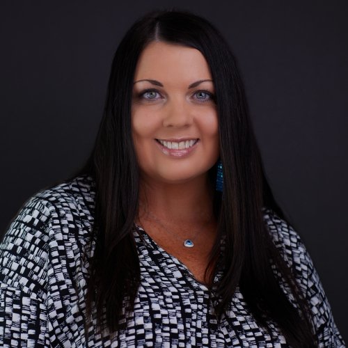 Theresa Seese Real Estate Group — McDowell Real Estate