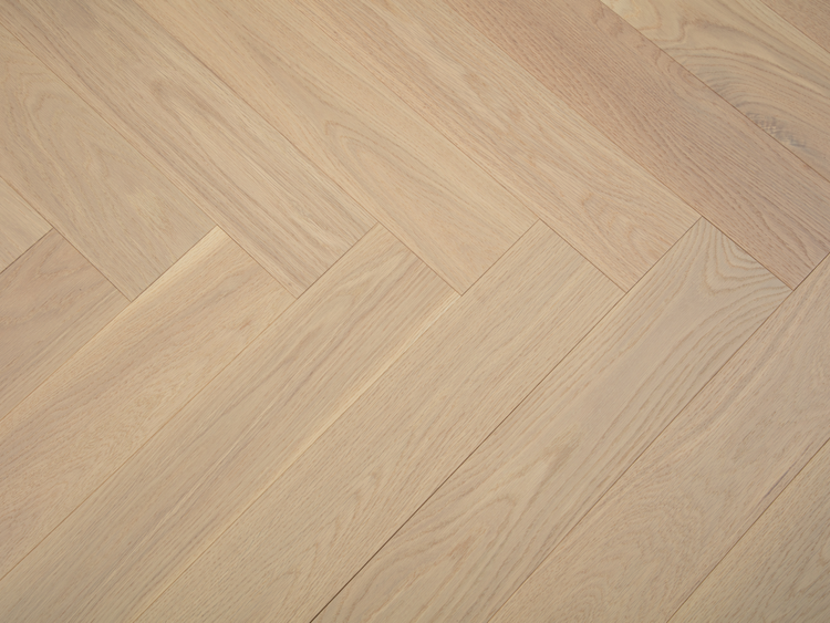 AMERICAN WHITE OAK - NAKED OAK | herringbone engineered hardwood ...