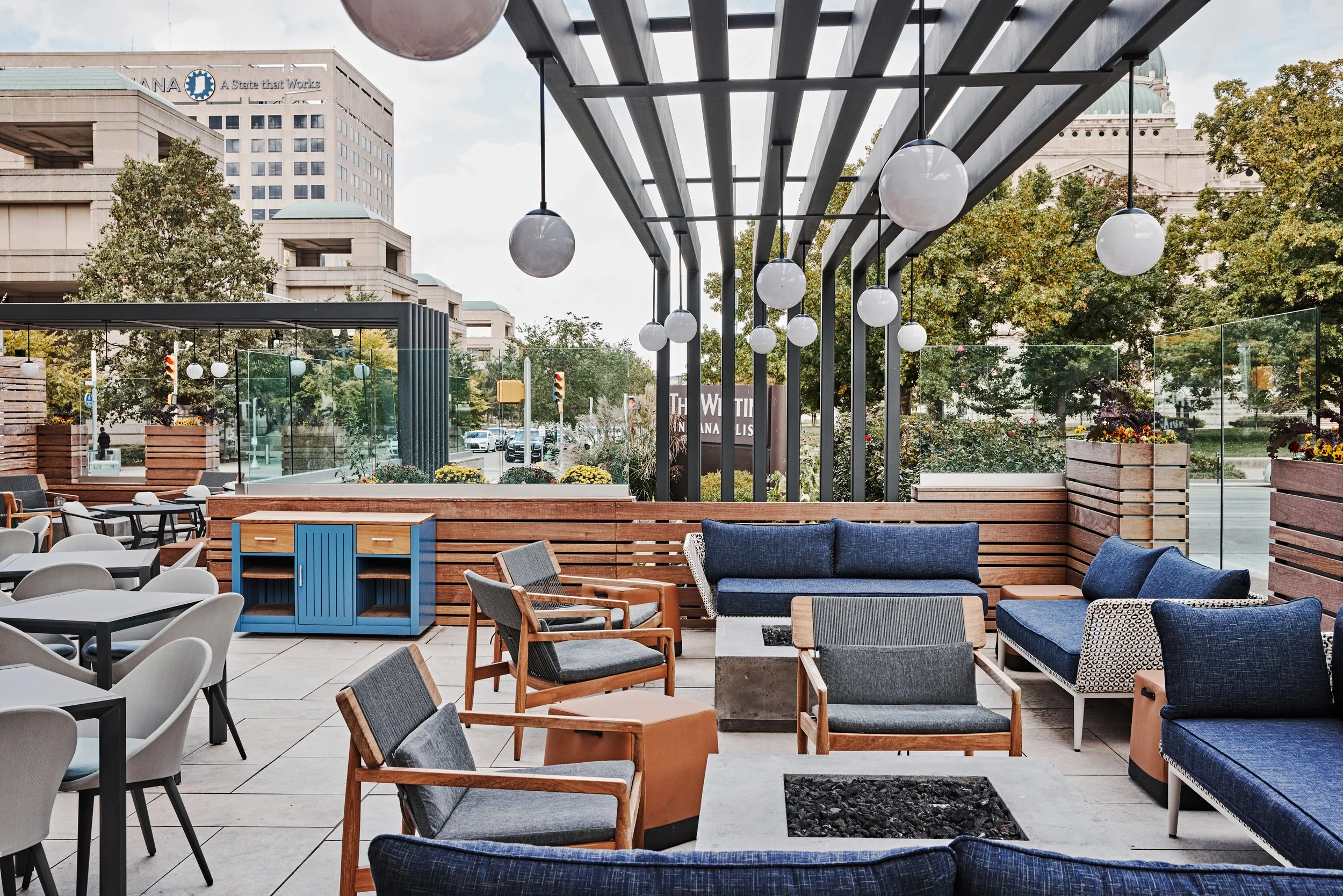 Ten Hands Social Bar & Eatery - Downtown Indianapolis, IN - 241 W ...