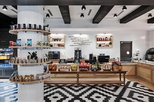 Ten Hands Social Bar & Eatery - Downtown Indianapolis, IN - 241 W ...