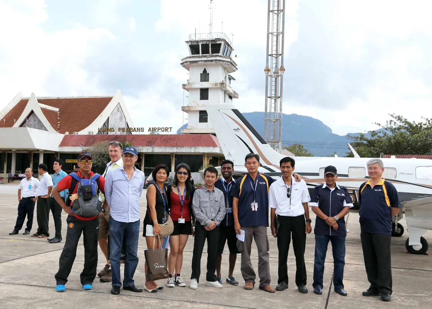 WOA Flying Club | Flying in Asia | Flying Club Seletar Singapore