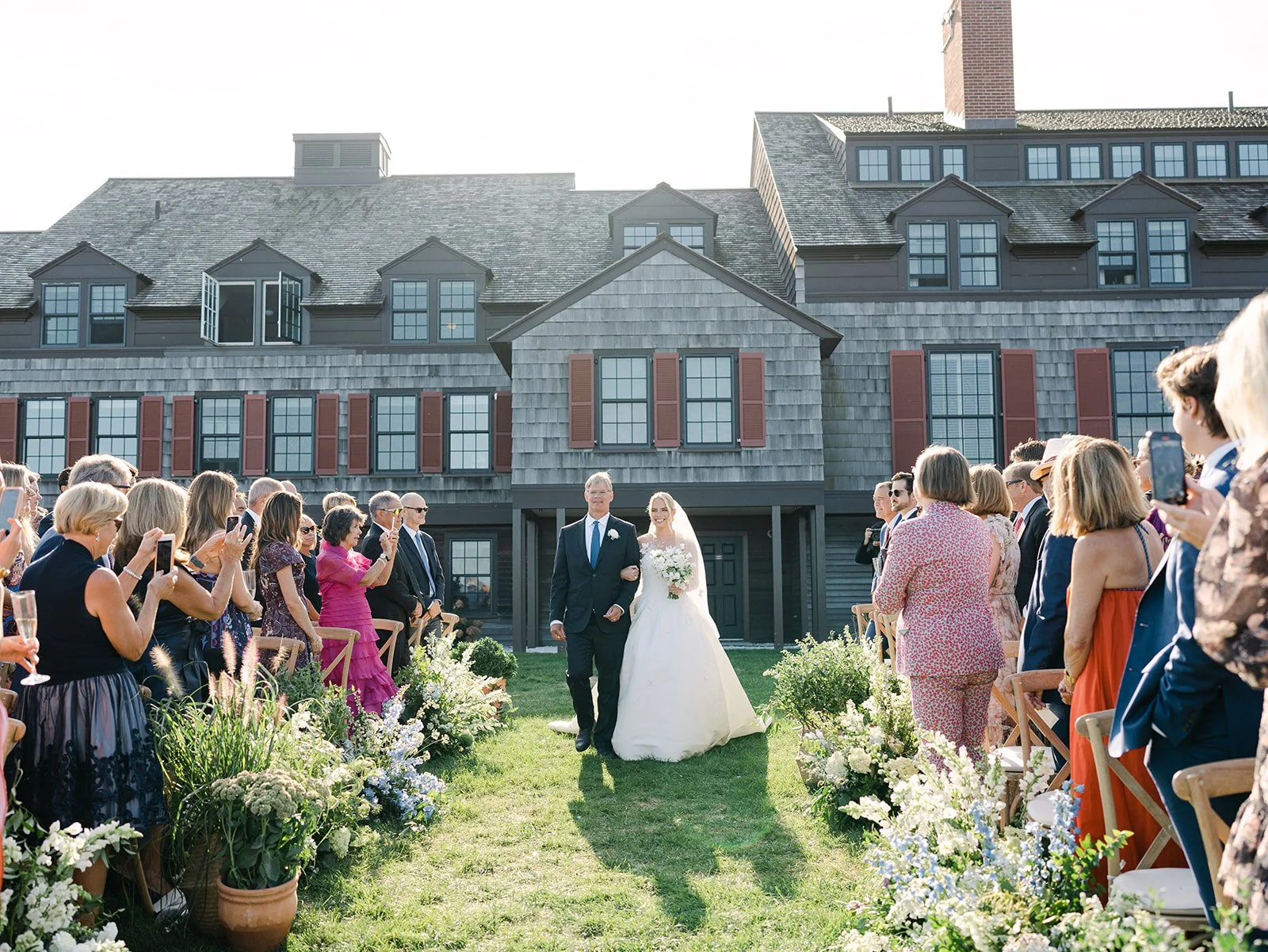 Isabelle + Brian / Weekapaug Inn — Stoneblossom