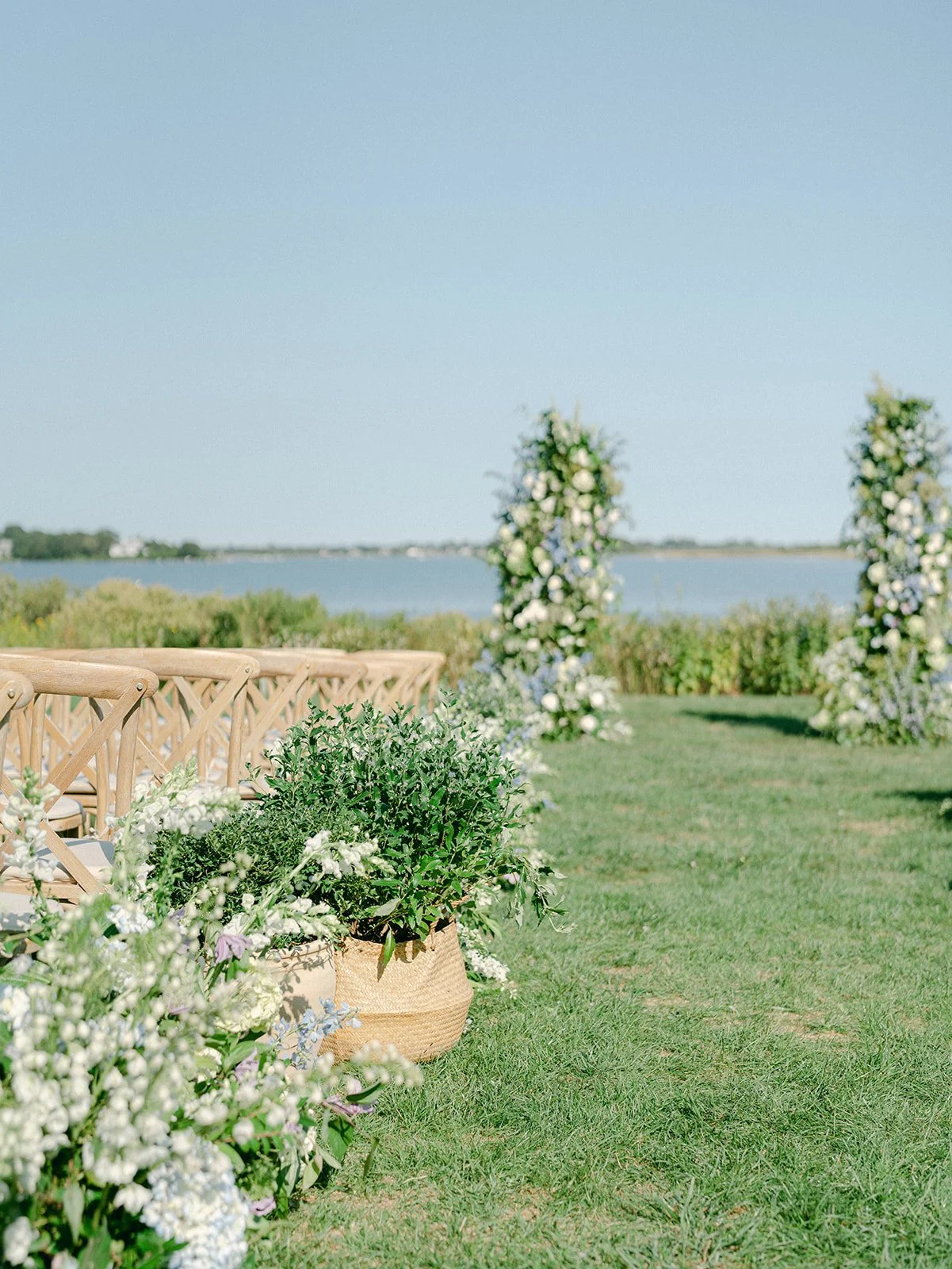 Isabelle + Brian / Weekapaug Inn — Stoneblossom