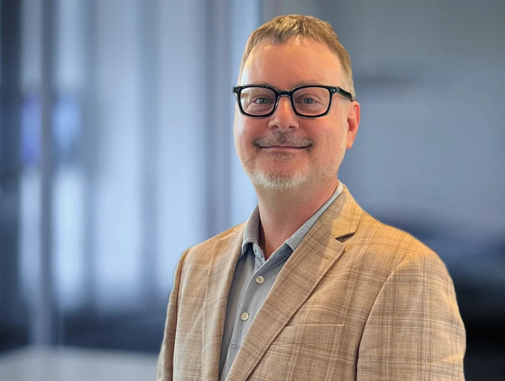 People — isgenuity LLC