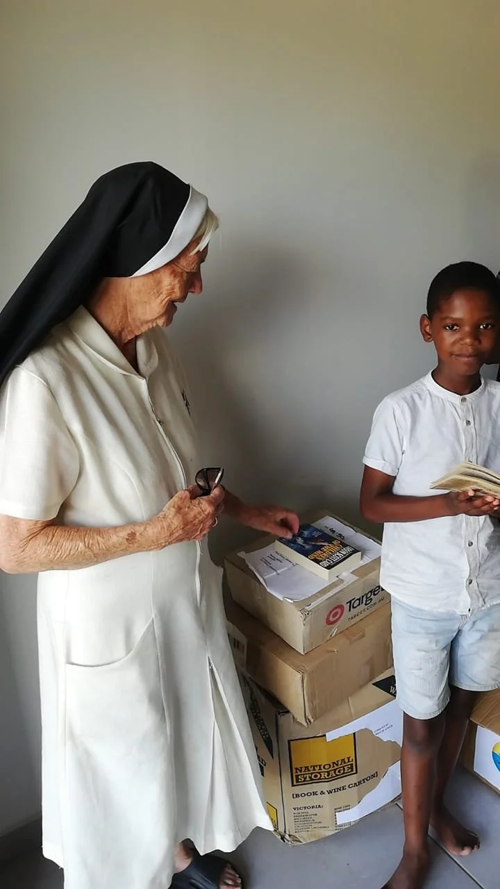 Street-Wise branch in Pinetown — Australian Books for Children of Africa