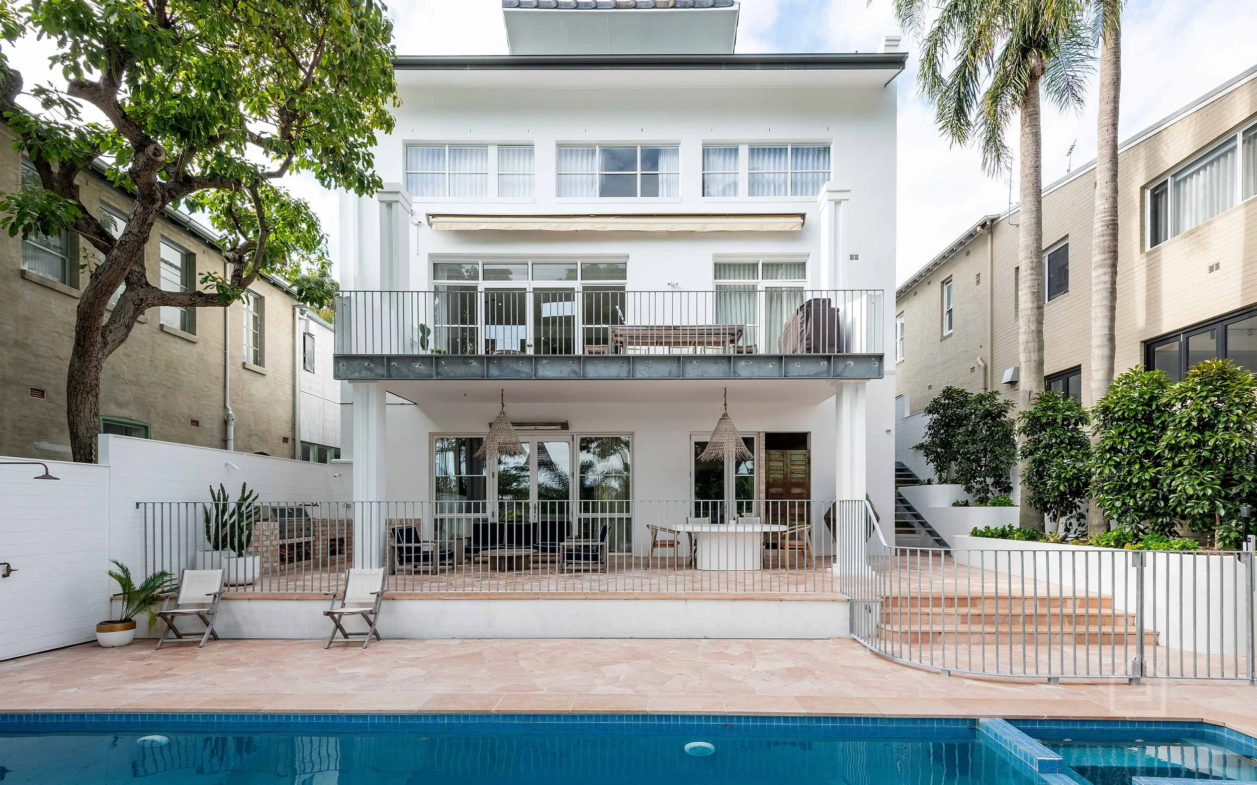 Bronte — LANDSCAPE HOUSE