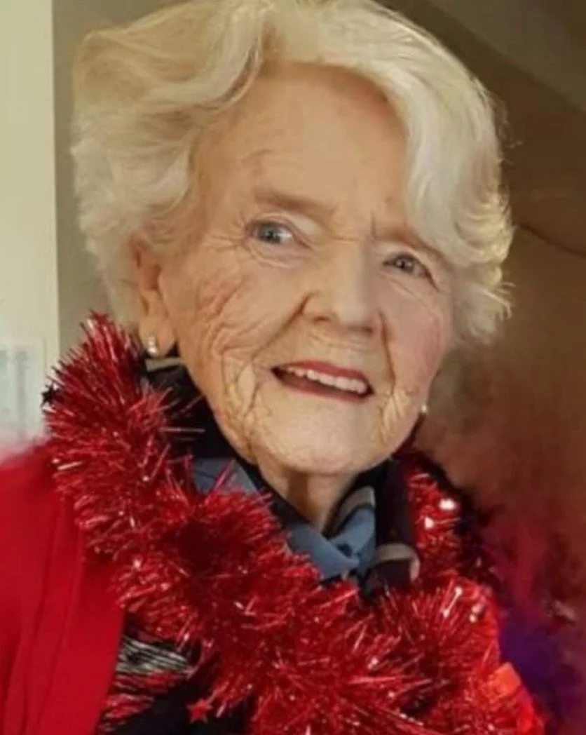 Marie Ball (née Callan) — Massey Bros Funeral Homes