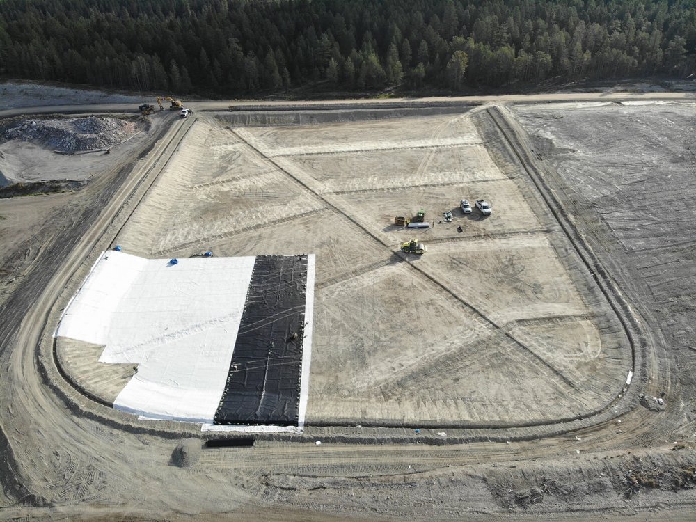 Geomembrane & Landfill Liner Installation | CEC Environmental — CEC ...