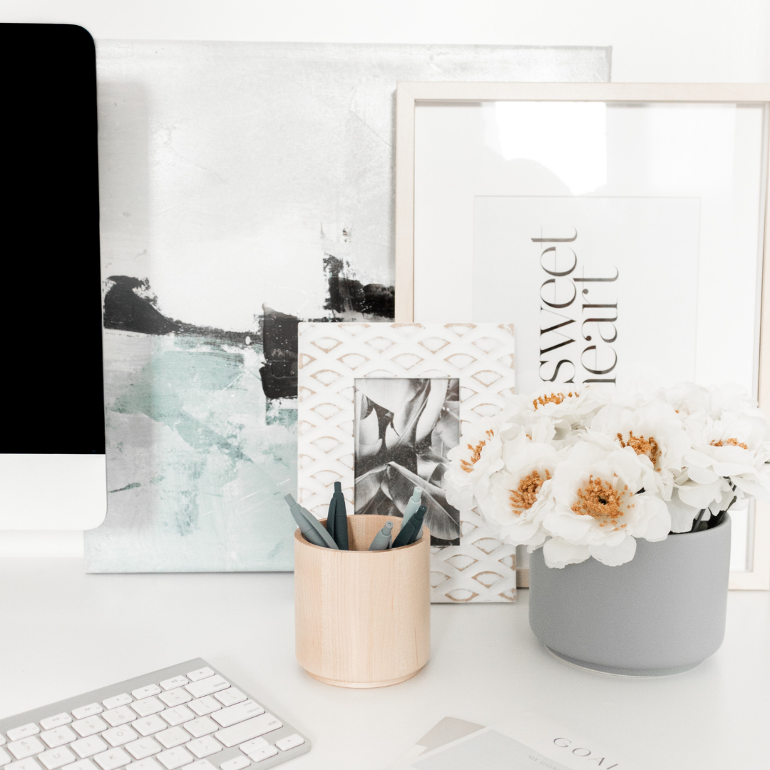 Mauri's Markups | Branding + Web Design Studio