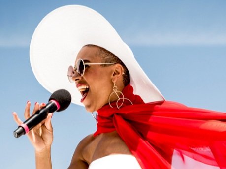 Sheba is a MC, singer and DJ in Sydney Corporate Events