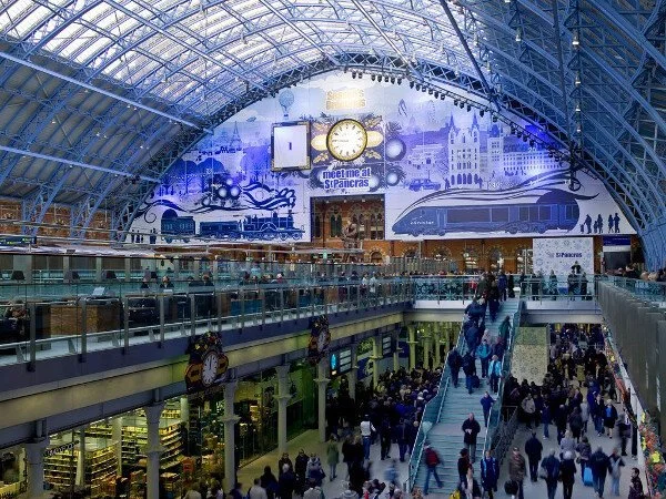 5 Crazy Advent Calendars You Won’t Believe Exist — The Modern Rogue
