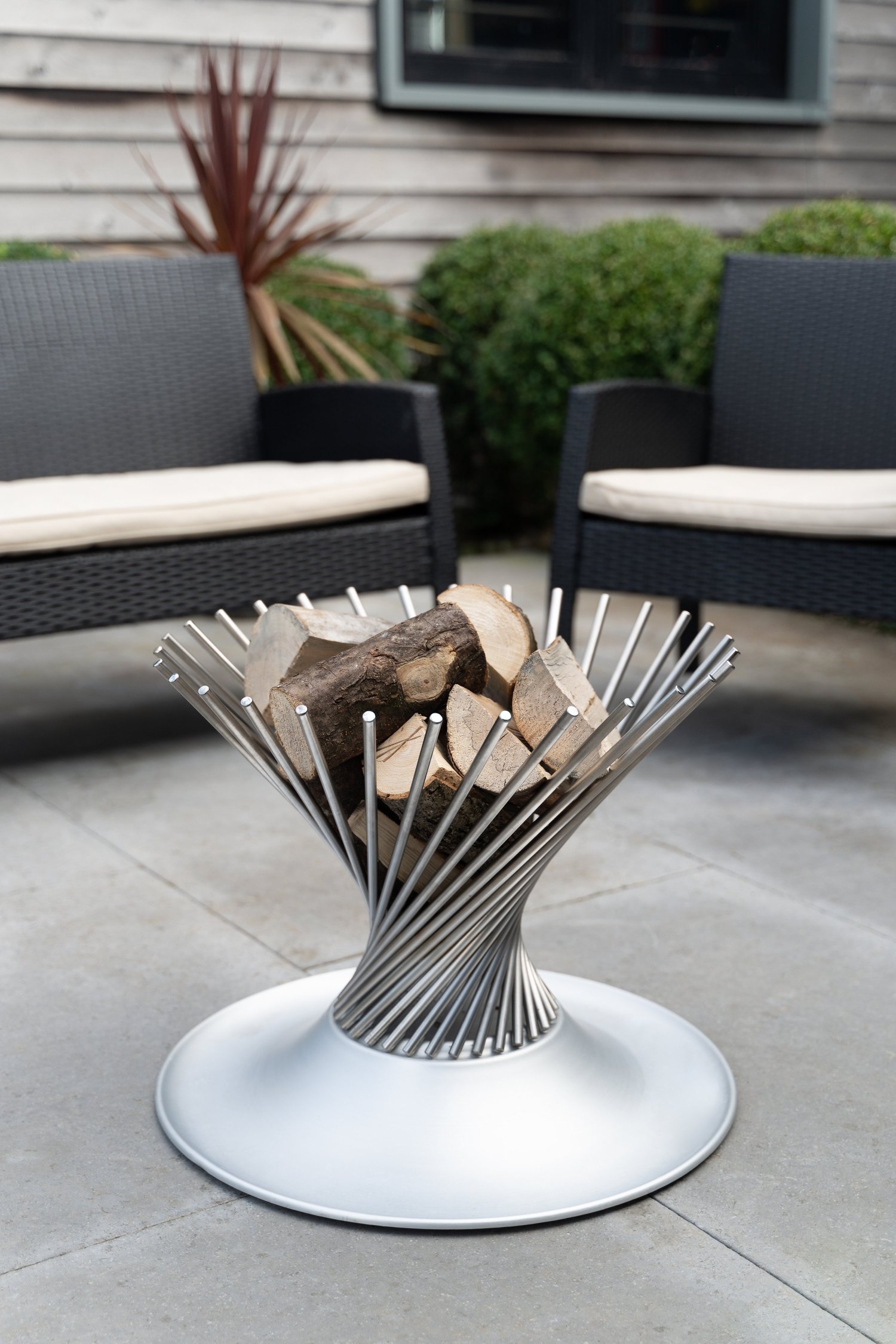 Modern Water Sculptures - UK Garden Art & Sculpture