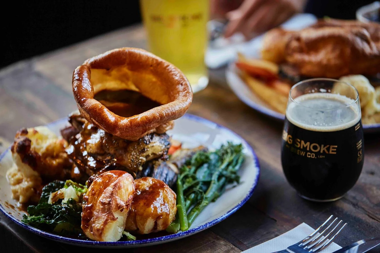 The Rising Sun - Modern British Pub with Beer Garden in Epsom