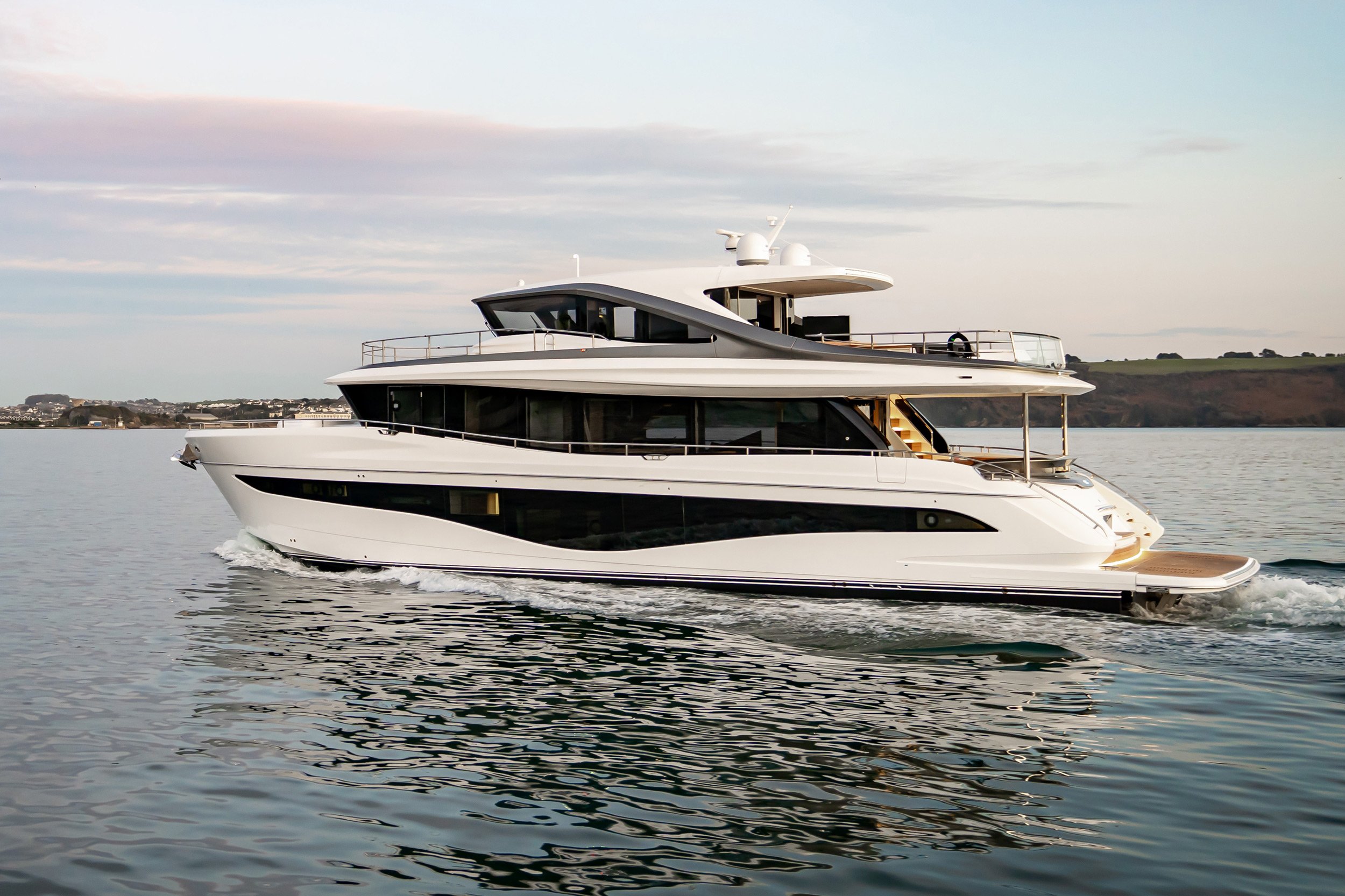 Princess X80 motor yacht — Princess Yachts Australia