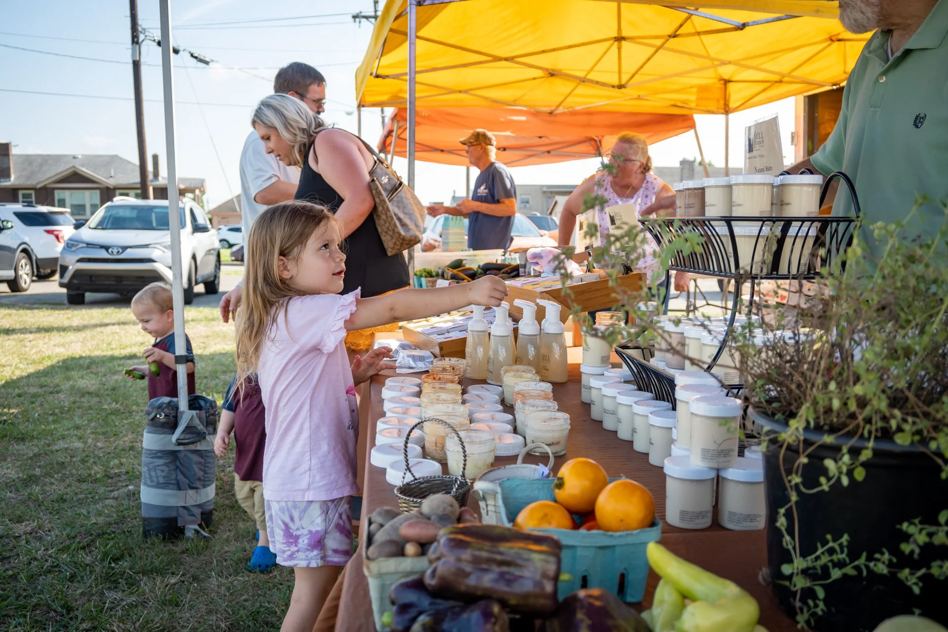 Reading Farmers Market — Thriving in Reading