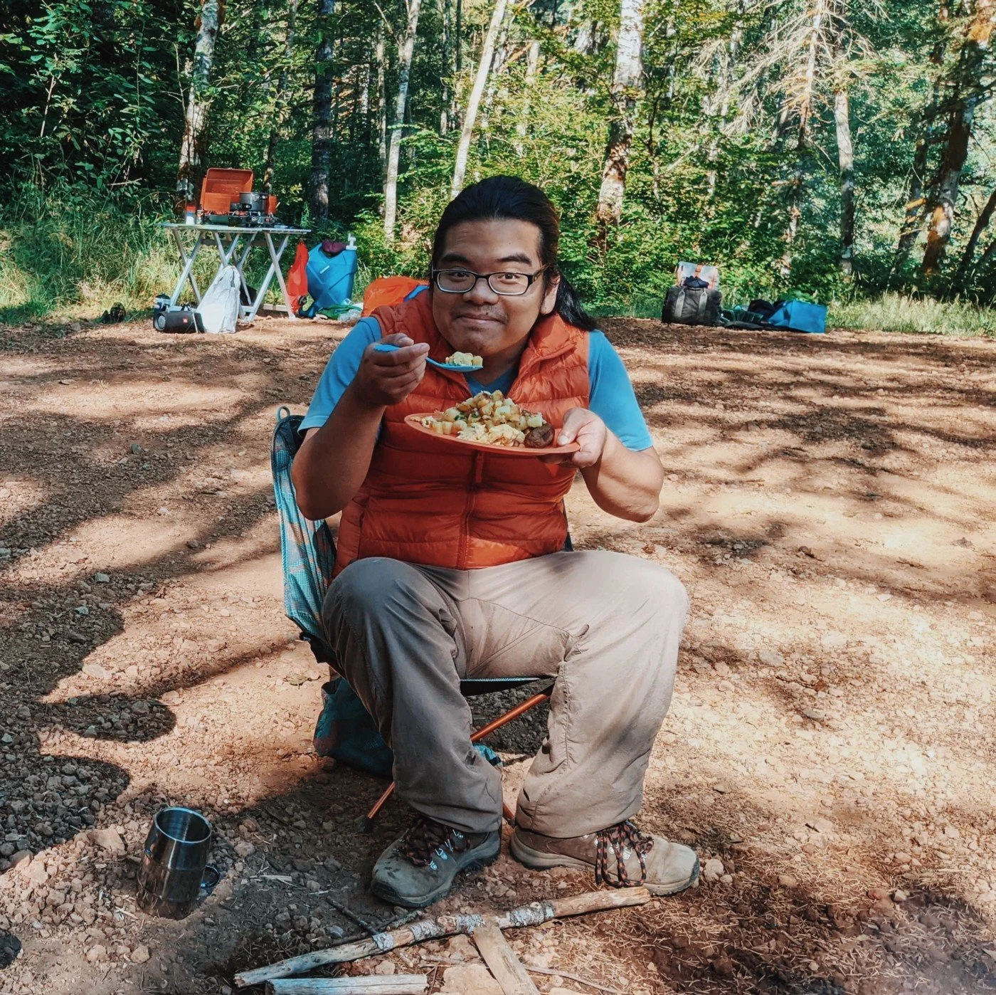 People Pooping Outside