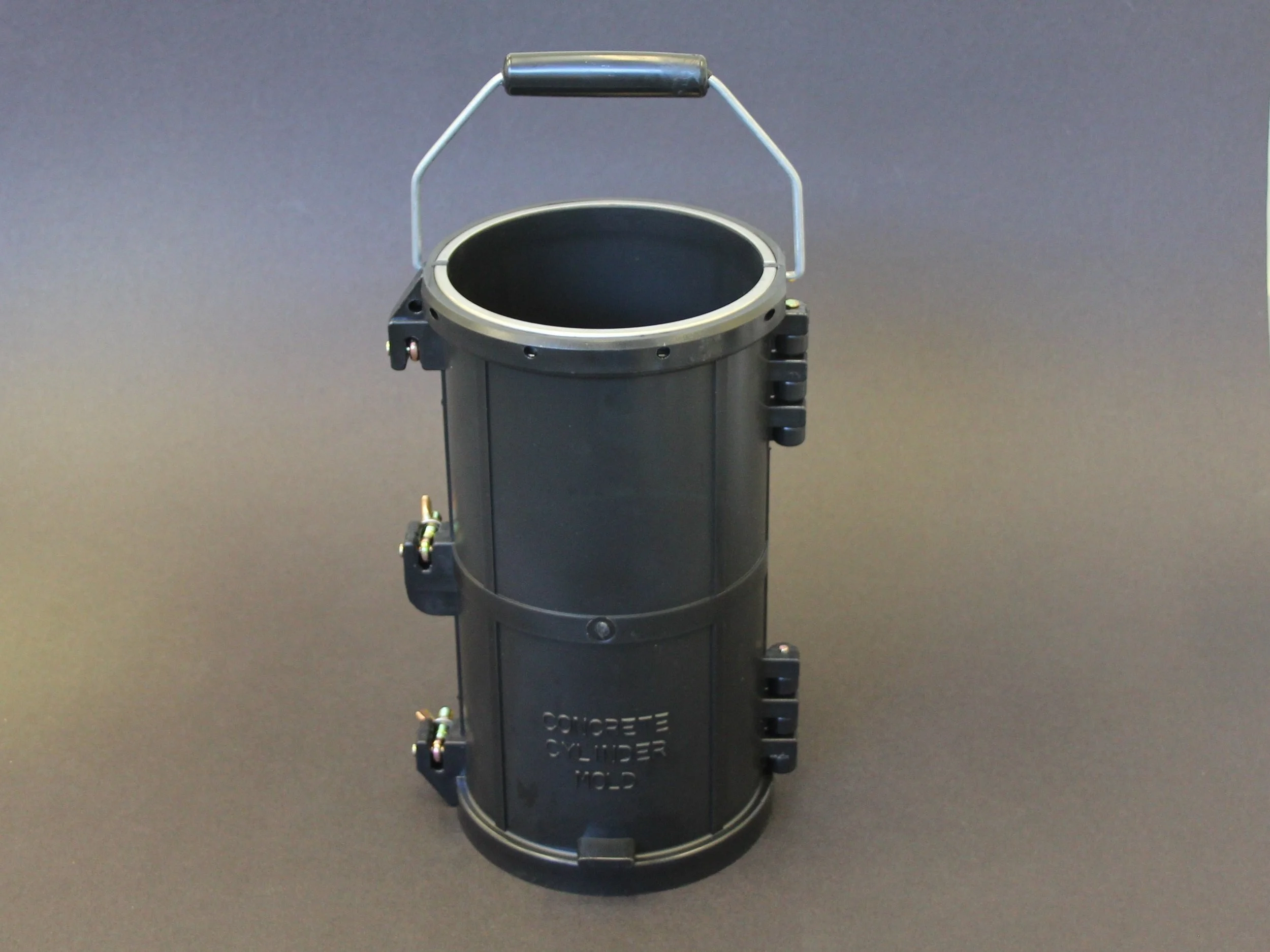 Cylinder Mould 50 x 100 — UCSolutions