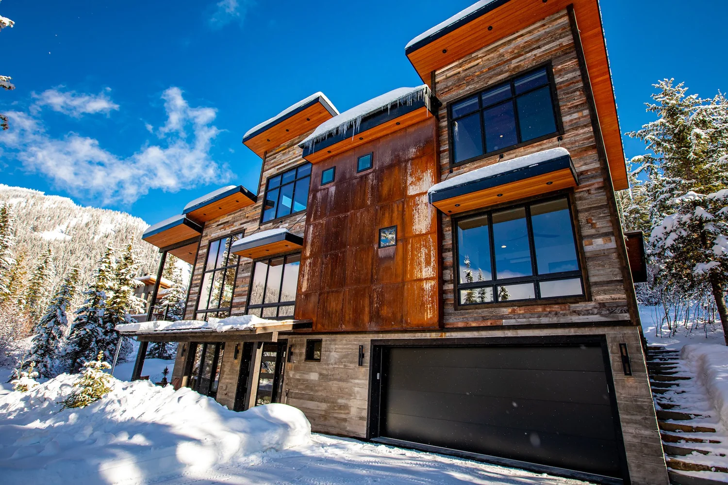 Slopeside Whitefish Resort | General One, Inc.