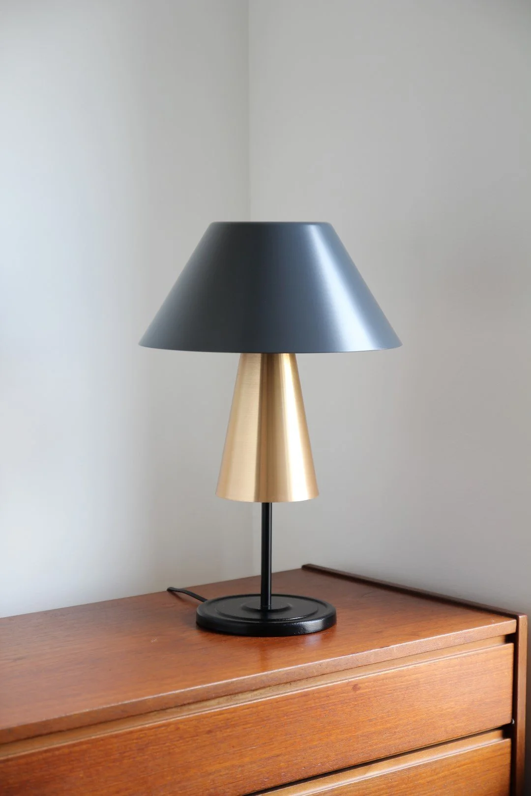 Beacon Table Lamp — Magnus Pettersen