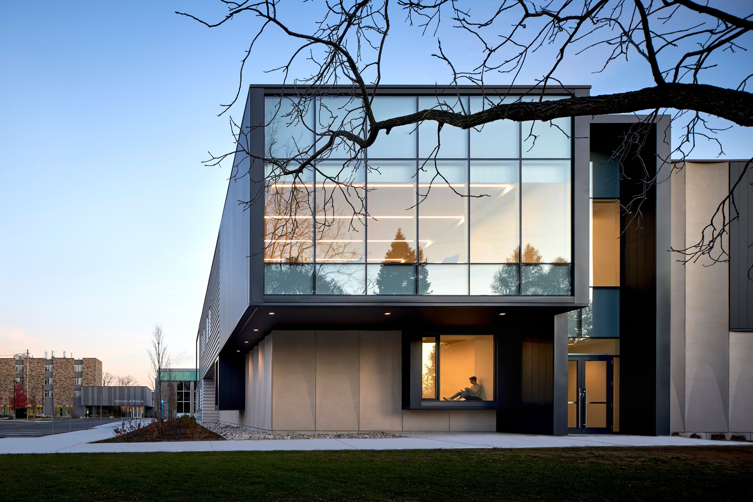 Kevin Belanger - Architectural Photographer